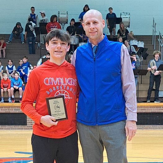 Joel White joins Carlinville 10,000 Shot Club – Enquirer Democrat